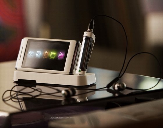 Sony Ericsson Aino Reviews, Specs & Price Compare