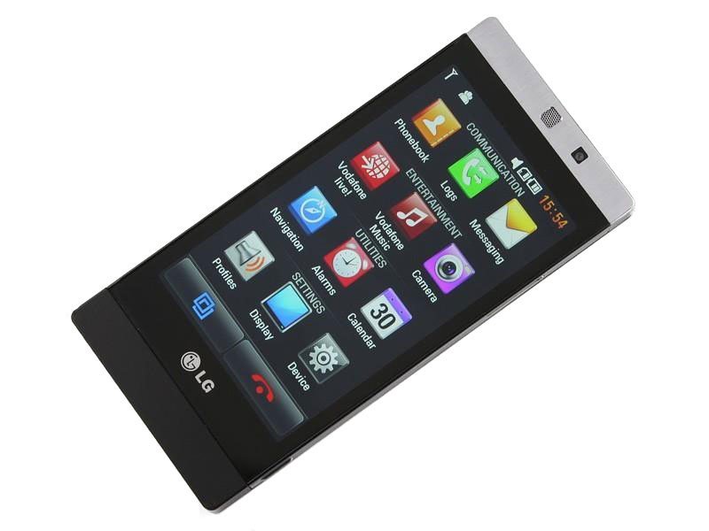 LG Mini GD880 Reviews, Specs & Price Compare